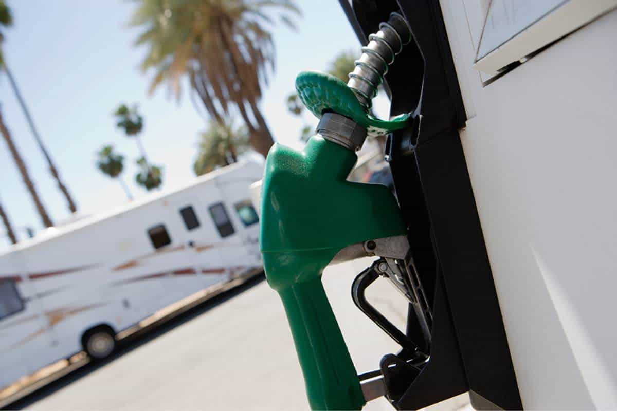 How to Find RV Friendly Gas Stations: Get Pro Tips!